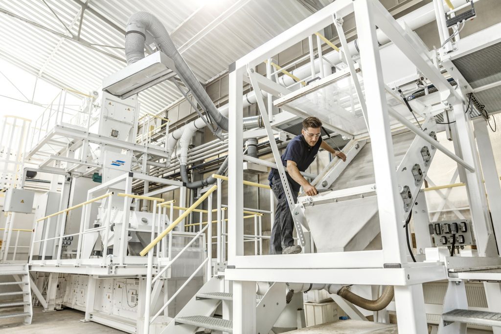 Toll Manufacturing - Contract Manufacturing | Elcan Industries